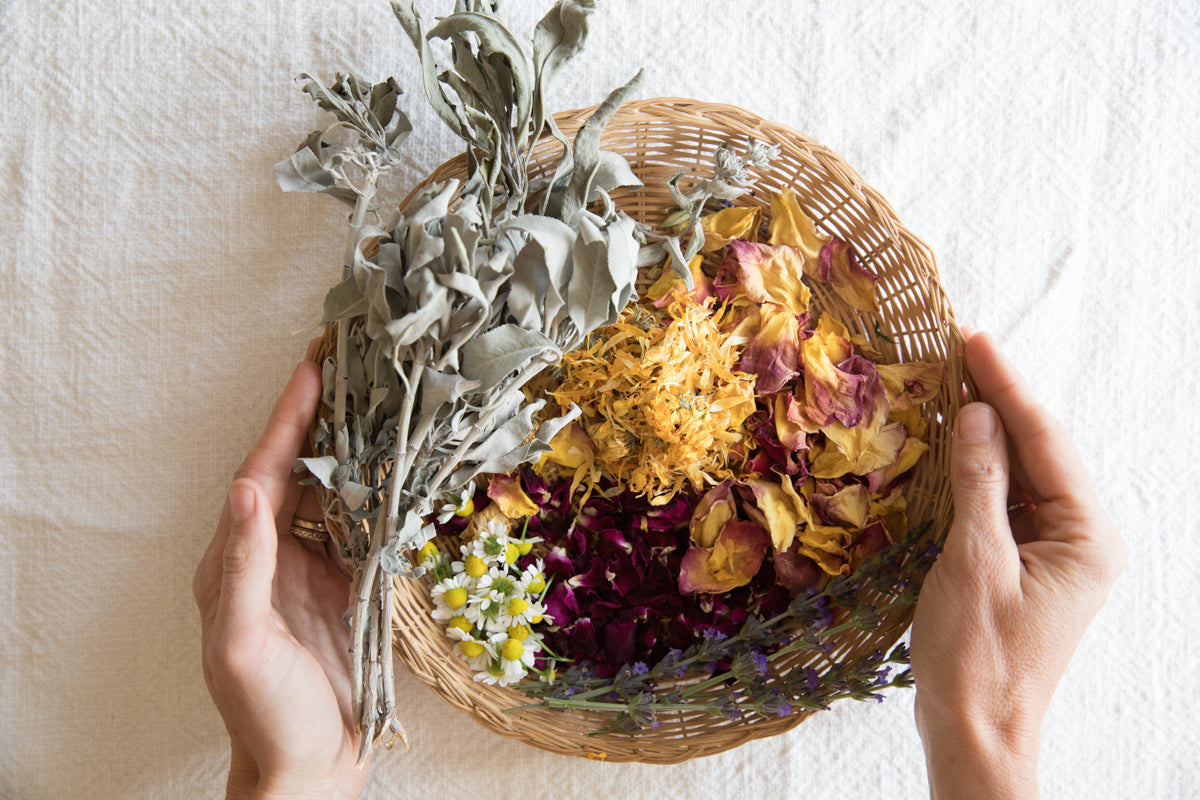 DIY Herbal Facial Steam with Ashley Moore | Jenni Kayne