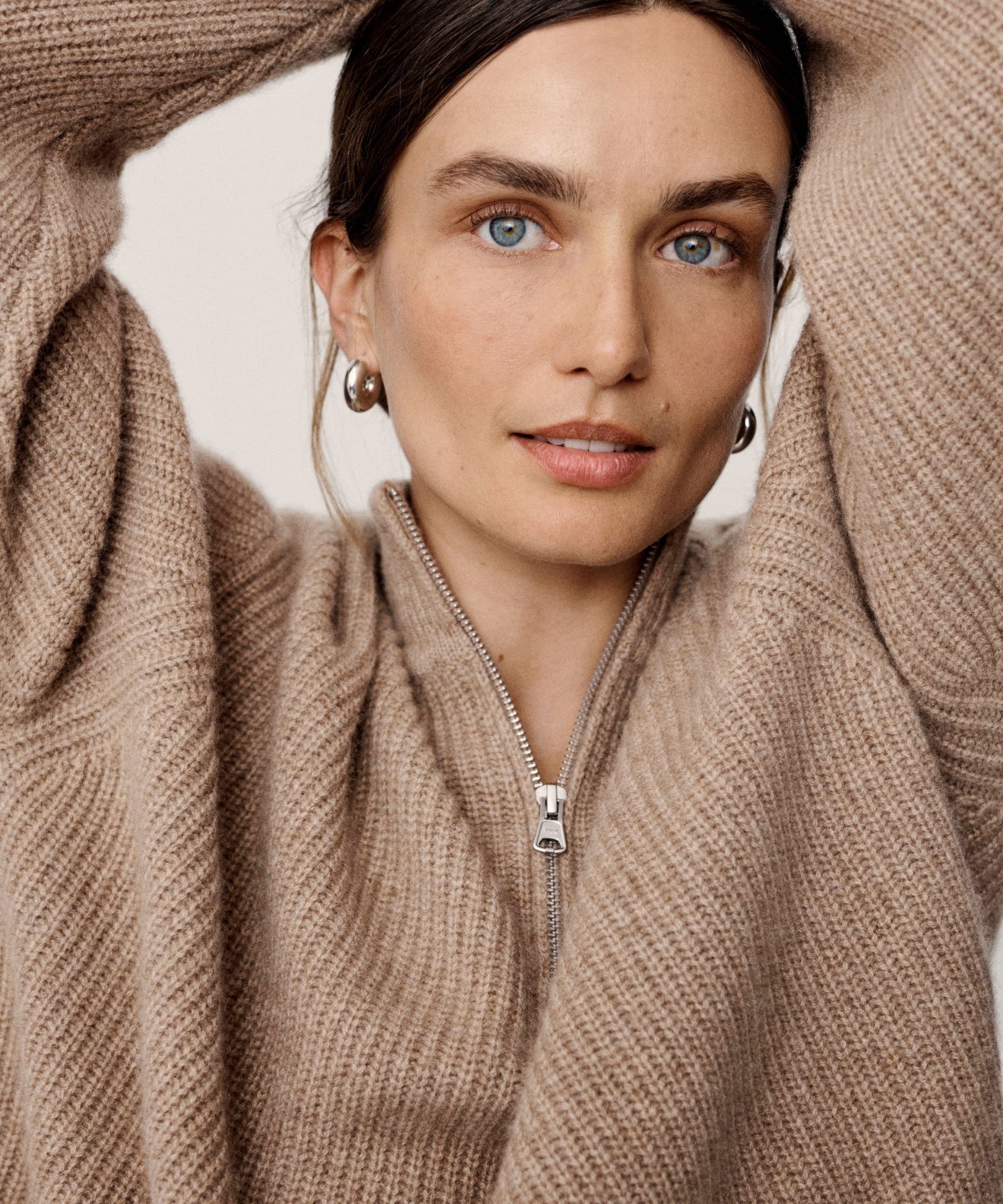 Women's Cashmere Half Zip Undyed Stone | Jenni Kayne