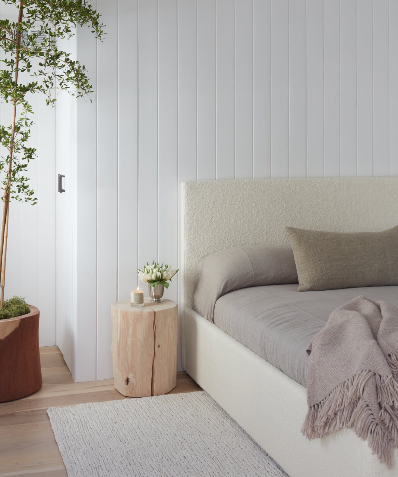 a Is Calling. Checkout Now.Californi