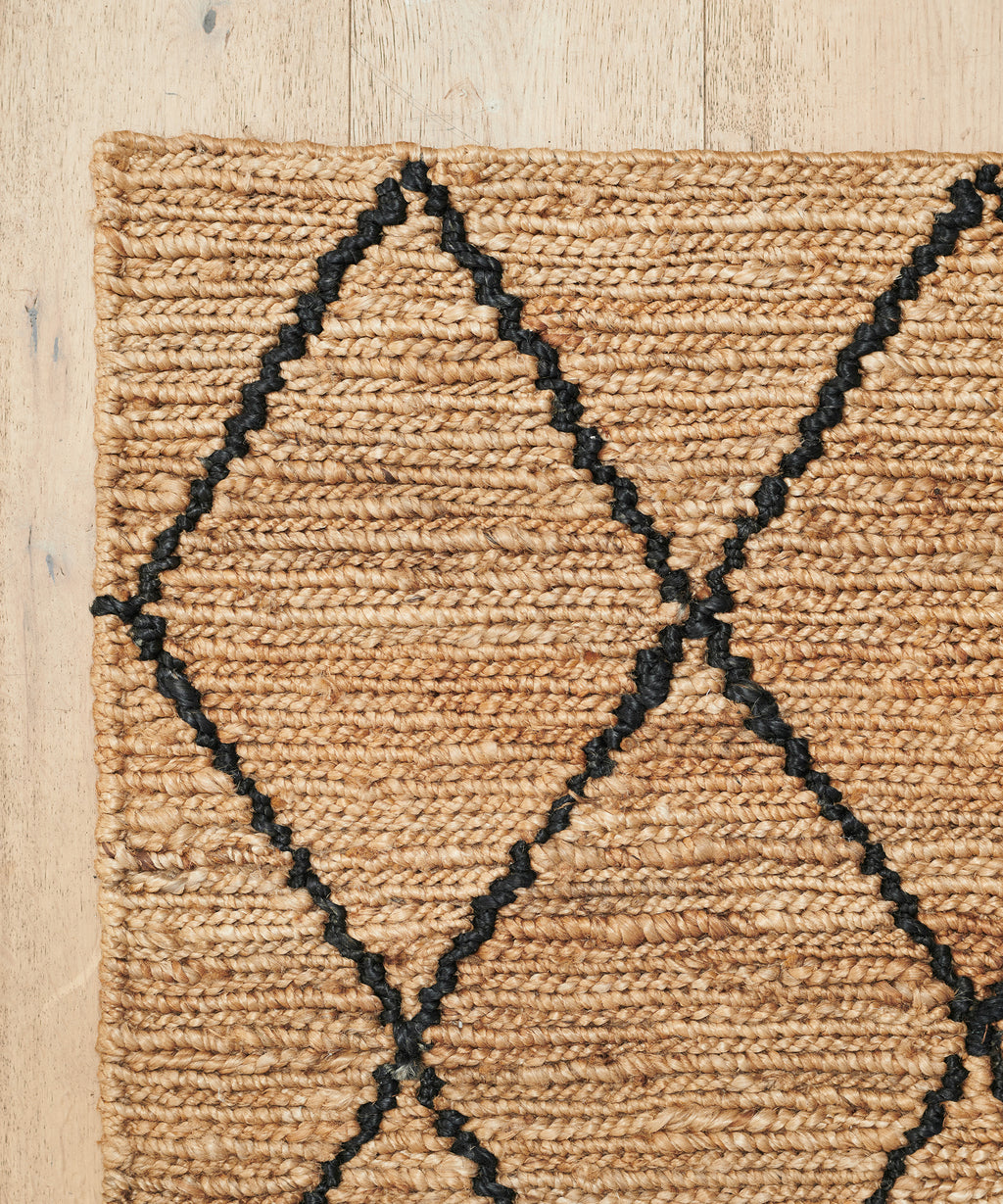 Wilder Diamond Jute Rug – Jenni Kayne